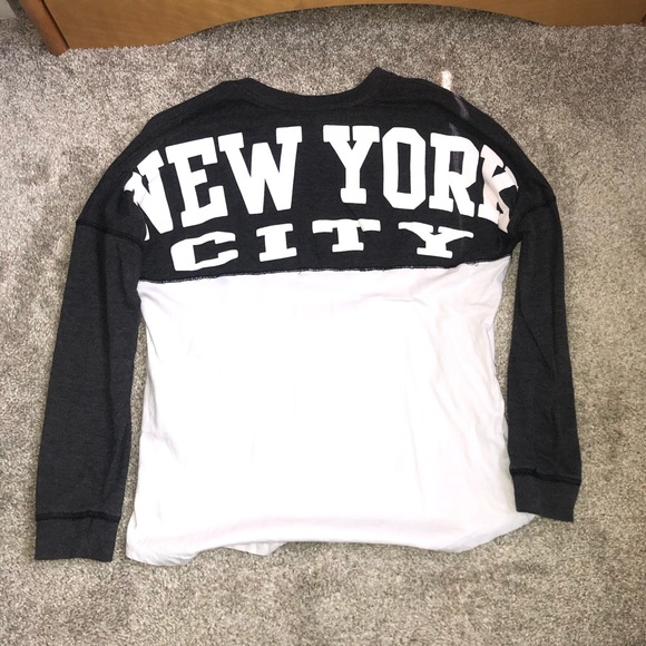 Tops | Nyc Tee | Poshmark